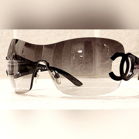 CHANEL | Accessories | Authentic Chanel Sunglasses Black Frames With Cc ...